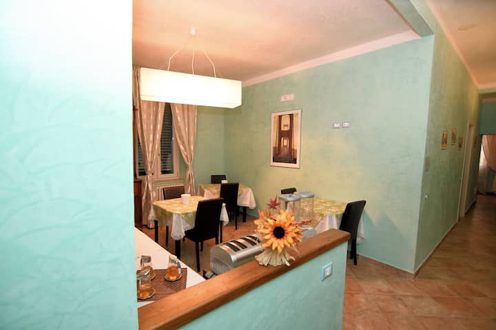 Bed And Breakfast - Pistoia