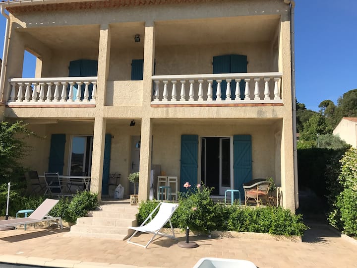 Joli Mas Avec Piscine Et  Vue Sur Les Alpilles - Saint-Rémy-de-Provence