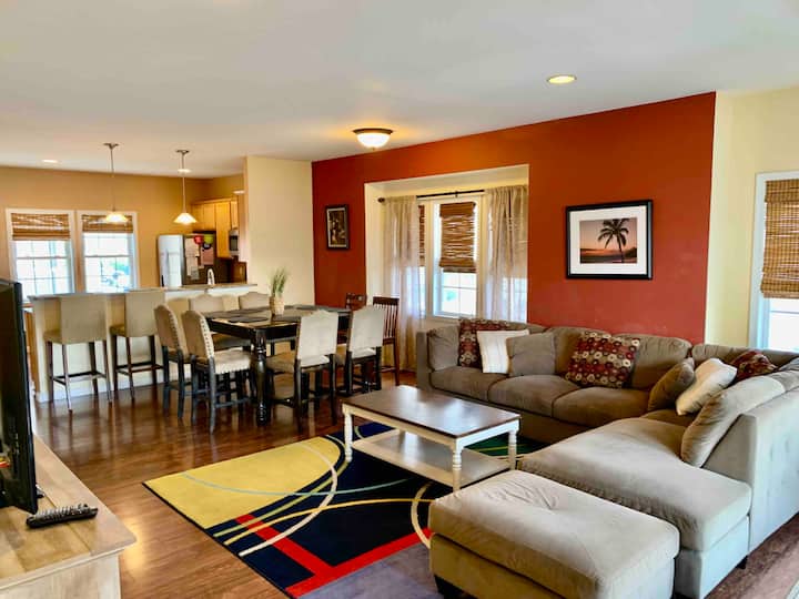 New~huge~pool~beach Block~4 Bedrooms Townhome~wifi - Rock & Roll, North Wildwood