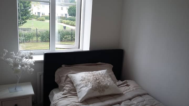 Cosy  Townhouse, 1 Double Room Booking - Tewkesbury
