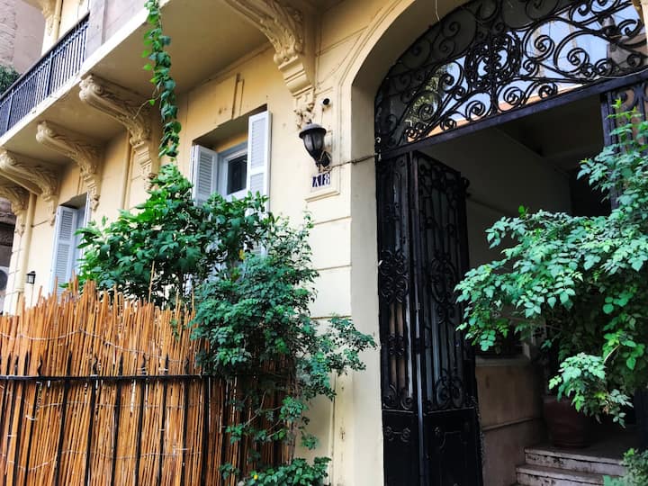 Designer Heritage Apartment In City Center - Cairo