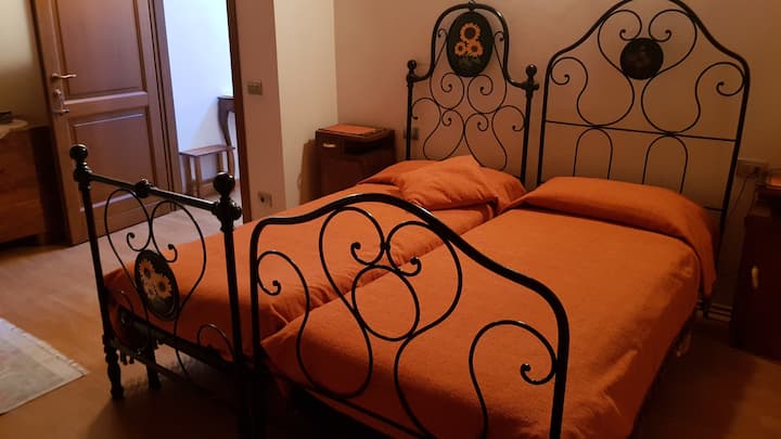 B&b Castelboccione (Stanza Arancione) - Urbino