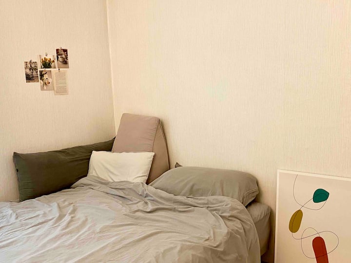 Quiet Small Apt. Near Subway Line (Itaewon 35min) - 구리시