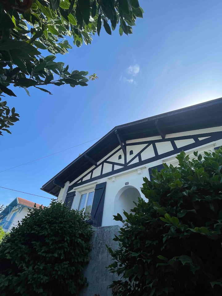 Petite Maison Biarrotte Et Sa Piscine - Biarritz