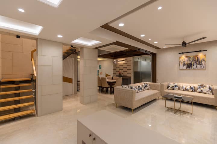 ★The Penthouse★ 4 Bhk Duplex With Rooftop Lounge - Jaipur