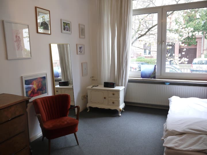Schöne Kleine Wohnung Im Frankfurter Nordend - Frankfurt