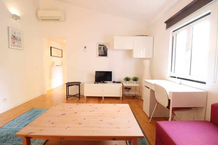 Sao Bento/estrela Garden Spacious Duplex - Lisbon