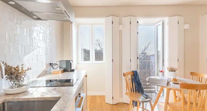 Cozy Lisbon Alfama - 3rd Floor -