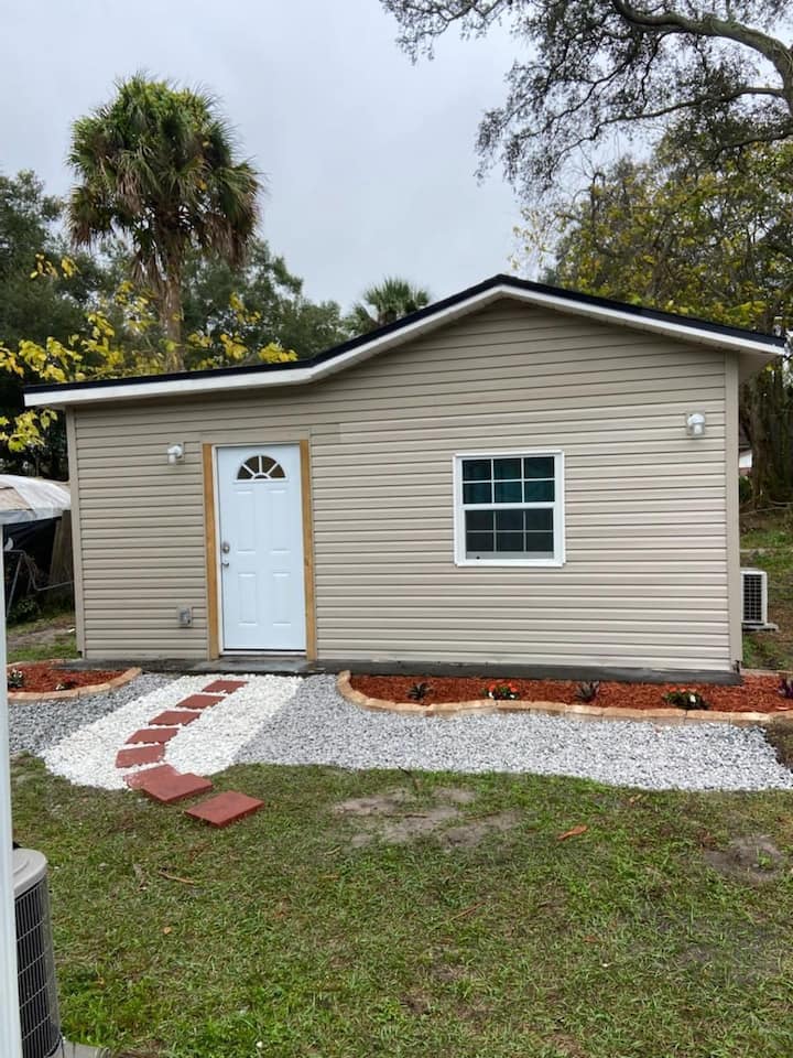 Hughes Studio - Tampa