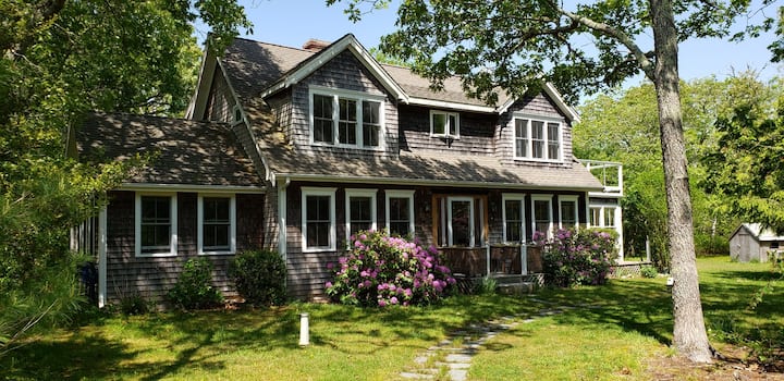 Quansoo / Black Point Beach Retreat - Chilmark, MA