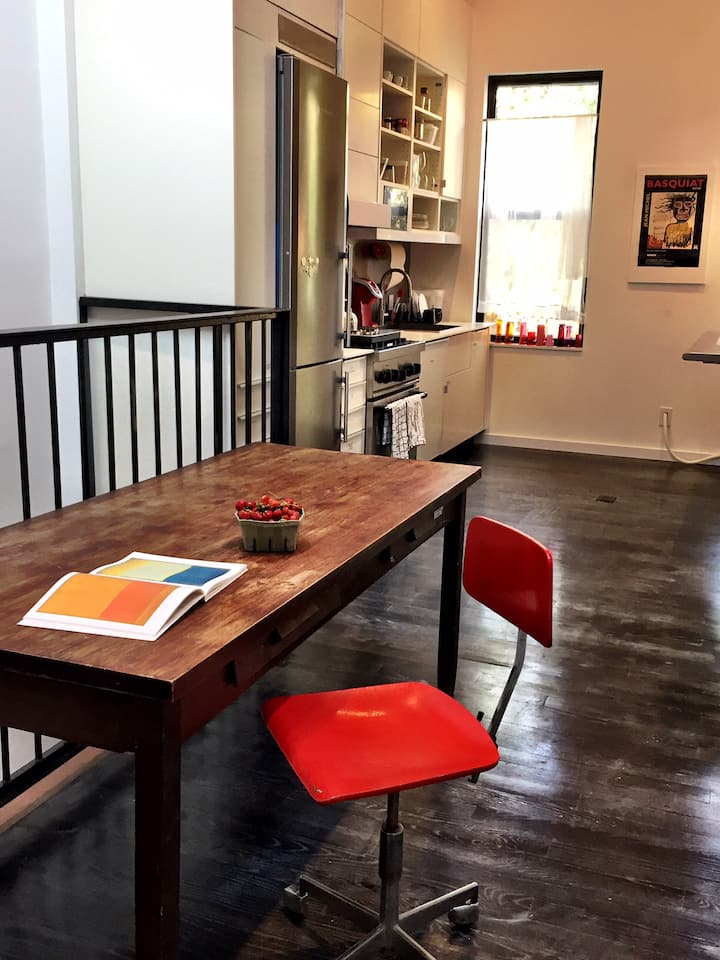 Boutique Brooklyn Apartment: @ L,j,a & C Trains! - Brooklyn, NY