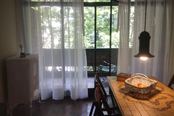 Super Apartamento A 1 Cuadra De La Playa. - Montevideo