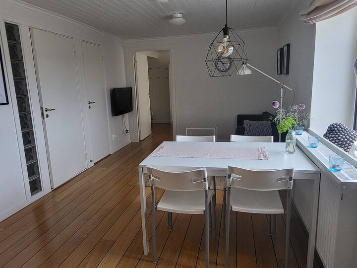 Trevlig Lägenhet I Markplan - Henån