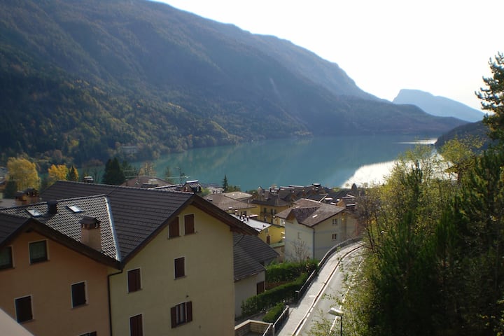 Luminosa Mansarda A Molveno Apt Zeni Carlo - Andalo