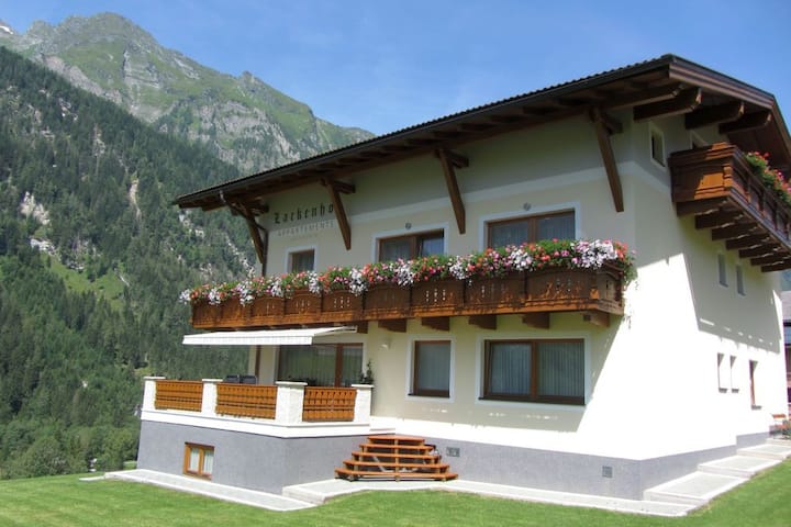 Lackenhof - Heiligenblut
