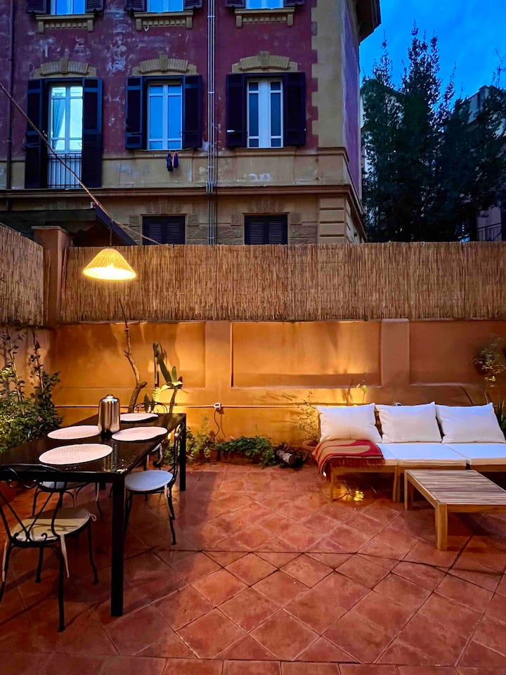 Terrace Two Bedroom Apartment - Roma