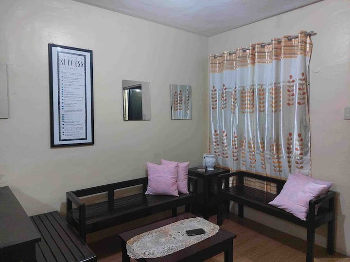 Two Airconditioned Bedroom Home With Free Parking - Koronadal City
