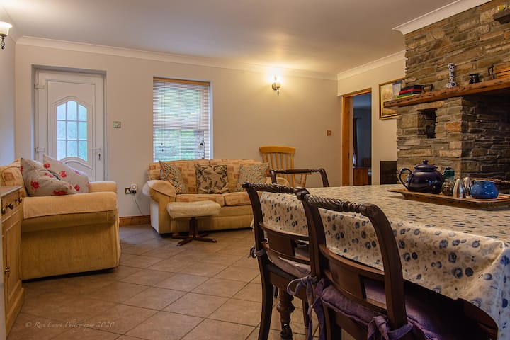 Lis-ardagh Lodge Cottage 1 Room 1 En-suite - Skibbereen