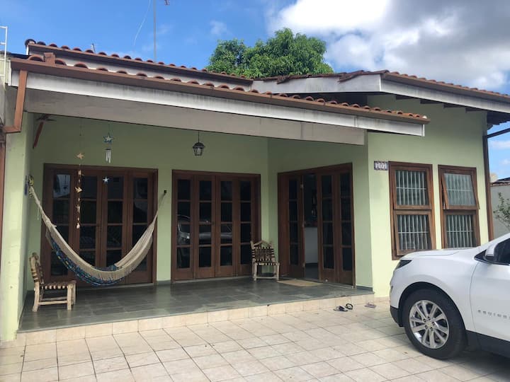 Casa Inteira: Tranquilidade E Aconchego Em Ubatuba - Ubatuba