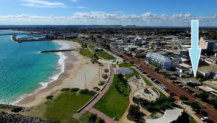 Geraldton Backpackers Basic Single Room - Geraldton