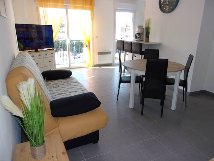 T2 Rénové 50 M2 - 4 Couchages - Lourdes