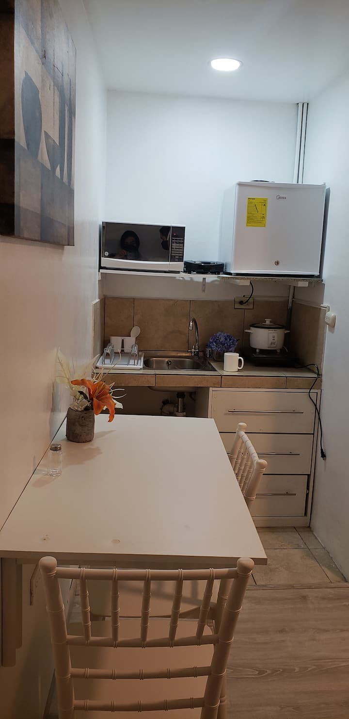 Habitación Independiente Cerca Del Mall Del Rio #4 - Cuenca