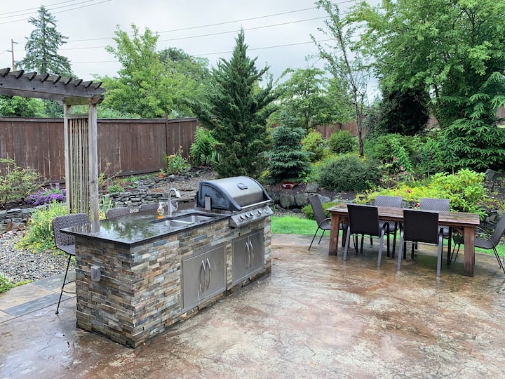 House Refresh! Great To Entertain! - Tacoma, WA