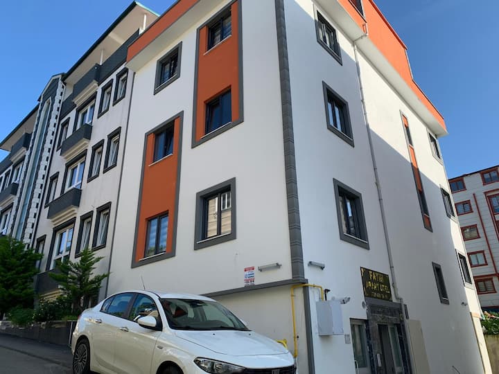 Havalimanı Karşısında Lüx Klimalı Ve Asansörlü - Kavala