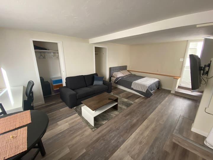 High-end Studio - Natural Light - Noe Valley - San Francisco, CA