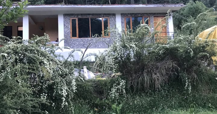 Apple Orchard House ( Deodar View ) - Manali