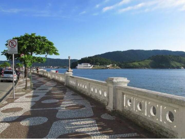 Quarto Em Apto A 1 Quadra Da Praia No Canal 6 - Guarujá