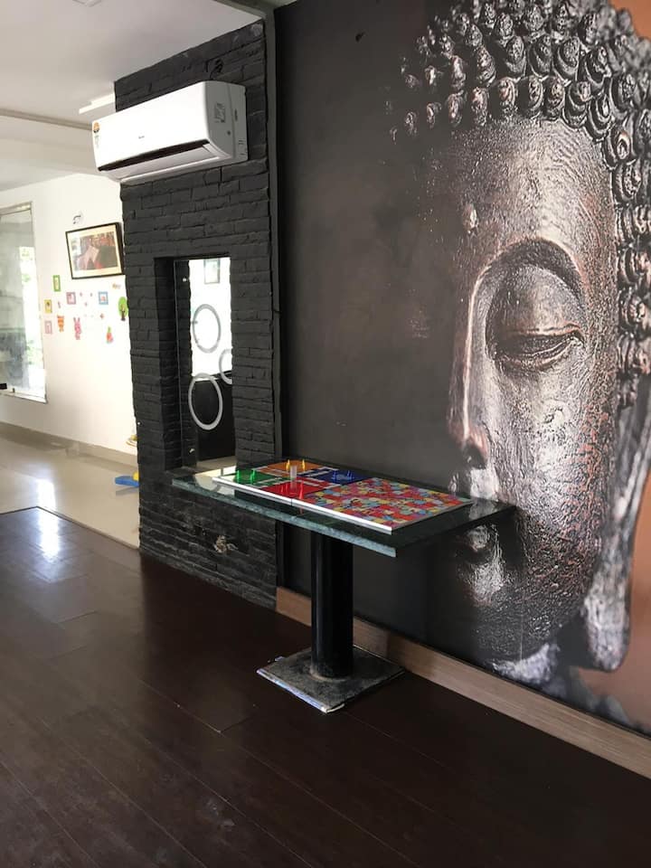 Vrindavan Holiday Rentals & Homes - Uttar Pradesh, India | Airbnb