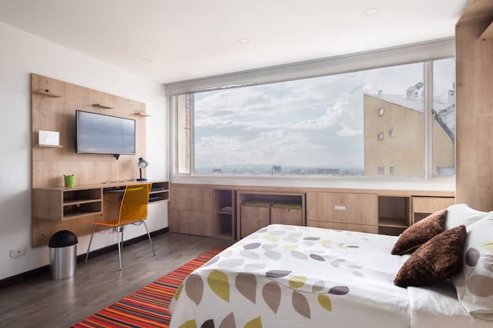 Estudio Frente Al Centro Intl Con Gran Vista - Bogota