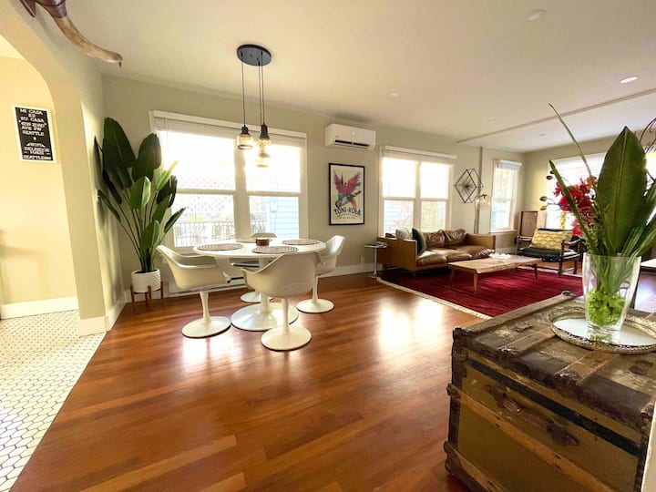 West Seattle Home-extended Stay,free Parking,w/d! - Seattle, WA