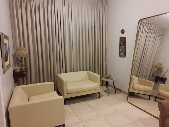 Otimo Apart. Espaçoso, Escritór., Garagem, Savassi -