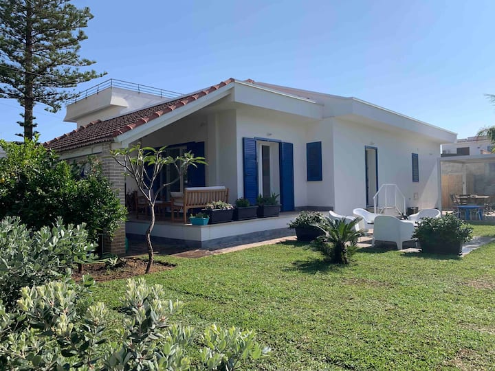 Villa Egiza Con Piscina Riscaldata - Carini