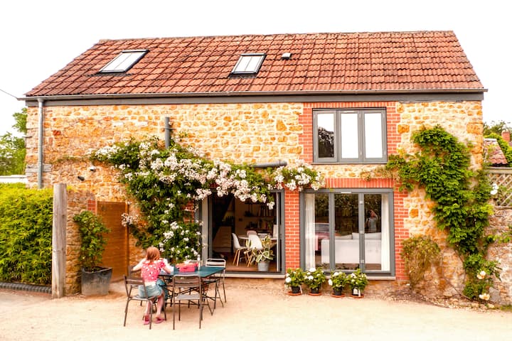 Contemporary Coach House - 3 The Nurseries - Somerset