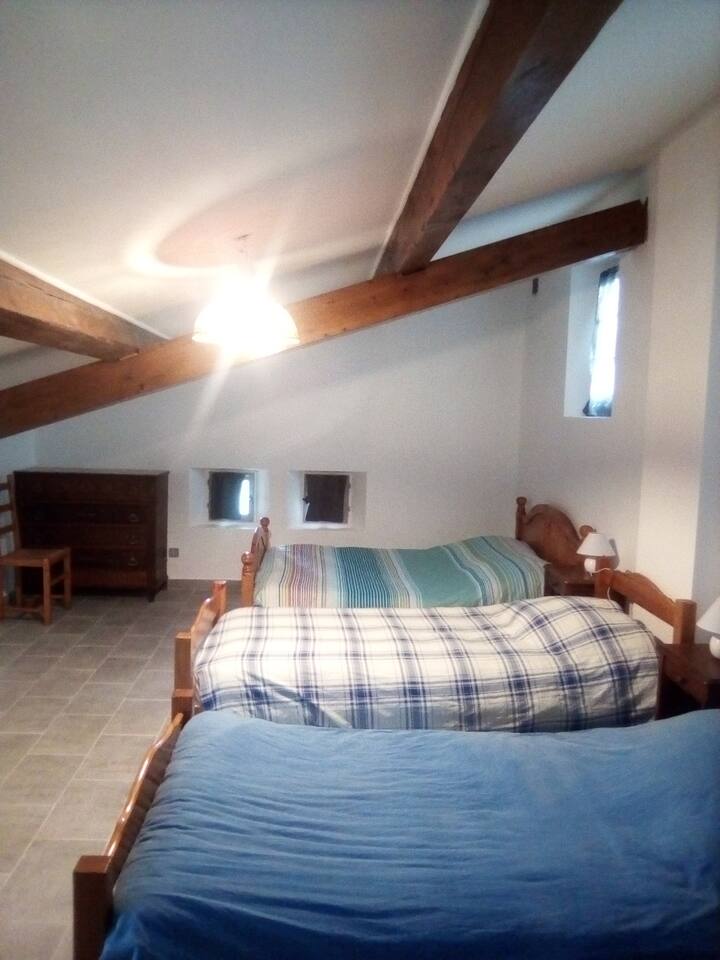 Le Mas De Duan, Chambre "Le Ptit Dortoir" - Joyeuse