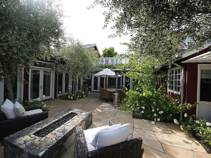 French Contemporary Home In A 5 Star Resort! #16 - Napa, CA
