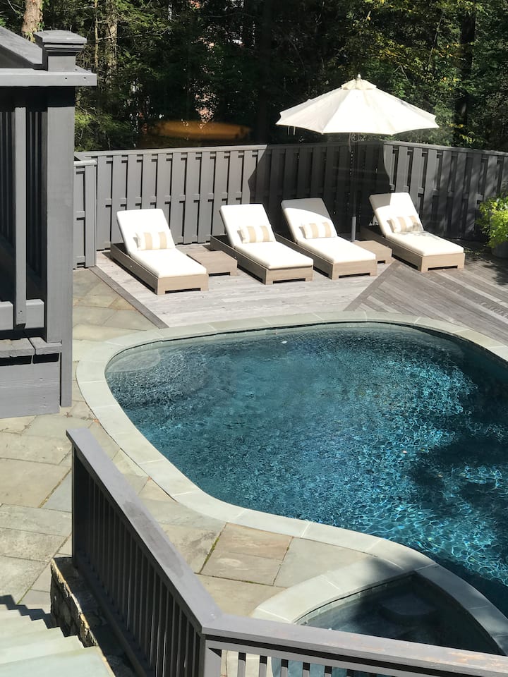 Very Special Getaway Home - Fairfield, CT