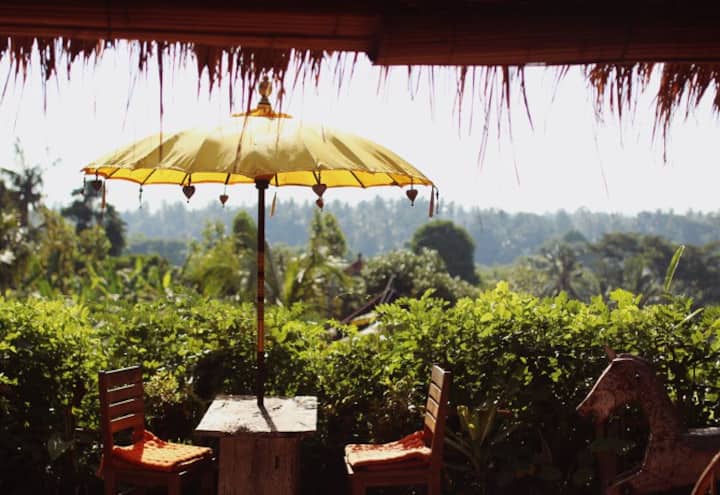 · Antara Bungalow · Intuitive Flow & Yellow Flower - Ubud