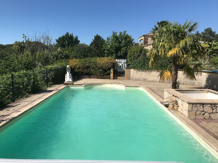 Un Petit Coin De Paradis Près De Sarlat - Sarlat-la-Canéda