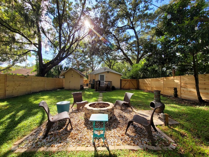 Giant Yard-fire Pit-golf Cart: Near Downtown/beach - Saint Augustine, FL