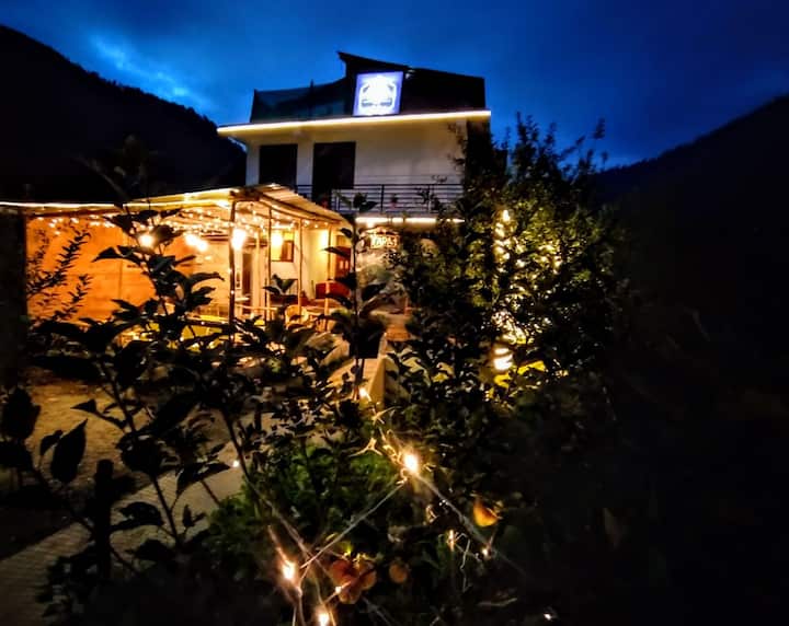 Farm Hostel And Camps - Manali