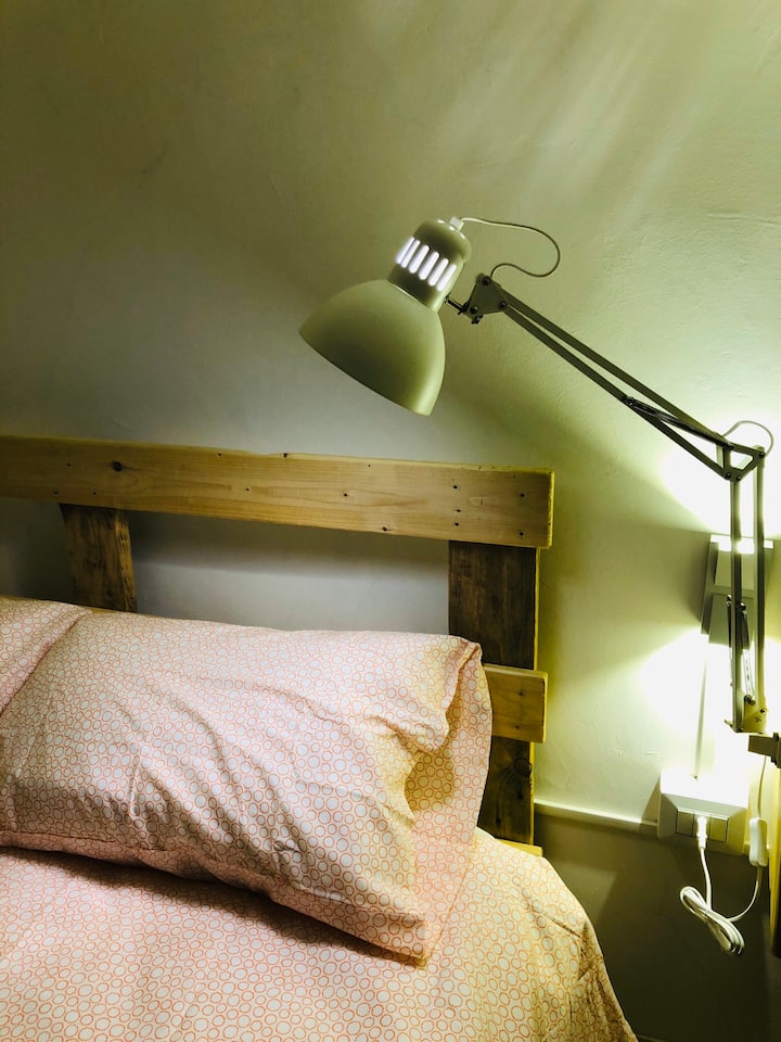 Antony Rooms - Katania