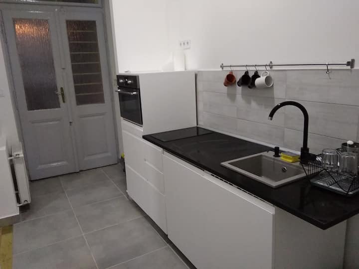 Fresh Tiny Studio In The Center - Nagymezo 32 - Budapest