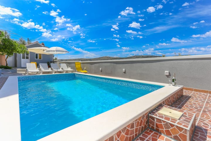 Apartment Milan Jakus , Apart A3 - Seget Vranjica