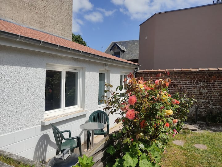 Calme Et Charmant Studio Proche Plage Et Centre - Saint-Quentin-en-Tourmont