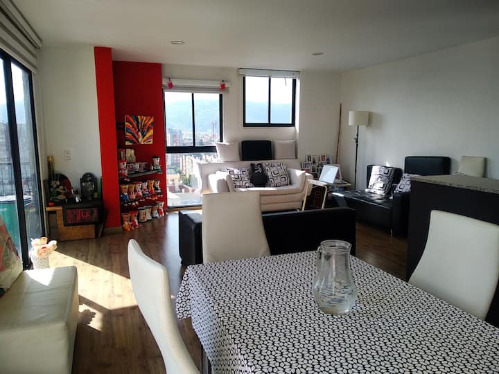 Hermosa Habitacion Espaciosa En Lindo Apartamento - Bogotà
