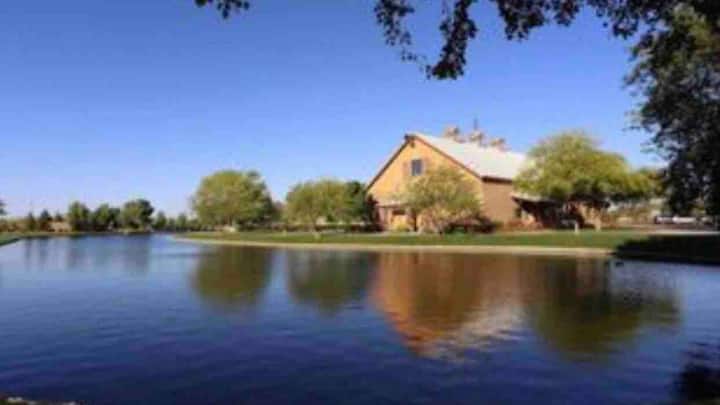 Entire 3 Bedroom Home, Gilbert Lds Temple, Asu - Queen Creek, AZ